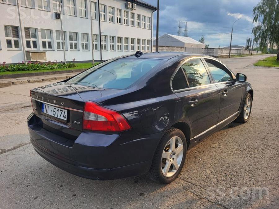 Volvo S80 2010 in Aizkraukle, with an engine capacity of 2.40 L and mileage of 0 thousand km for 2100 €, photo 3 on AUTOMOTO.COM.LV