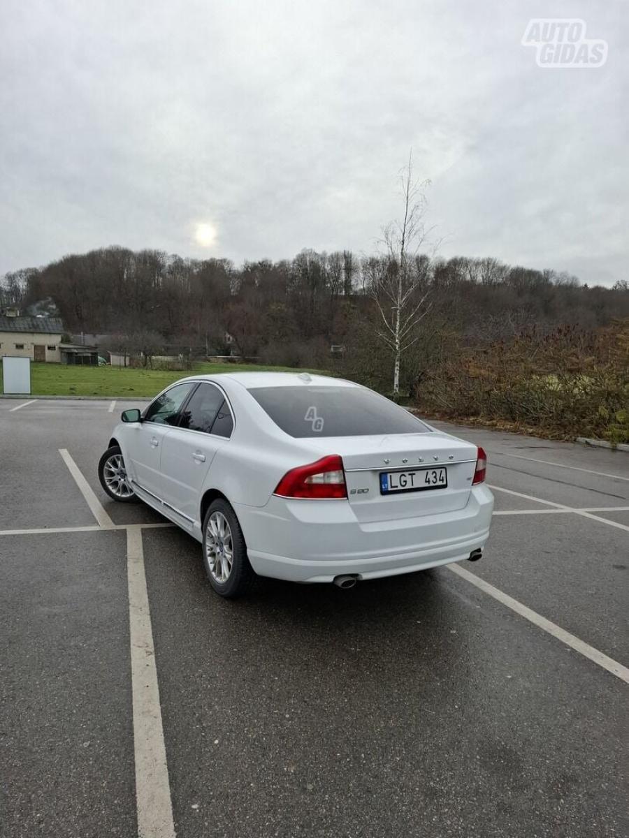 Volvo S80 2010 Kauņa, ar dzinēja tilpumu 3.20 L un nobraukumu 290 tūkst. km par 4800 €, foto 7 vietnē AUTOMOTO.COM.LV