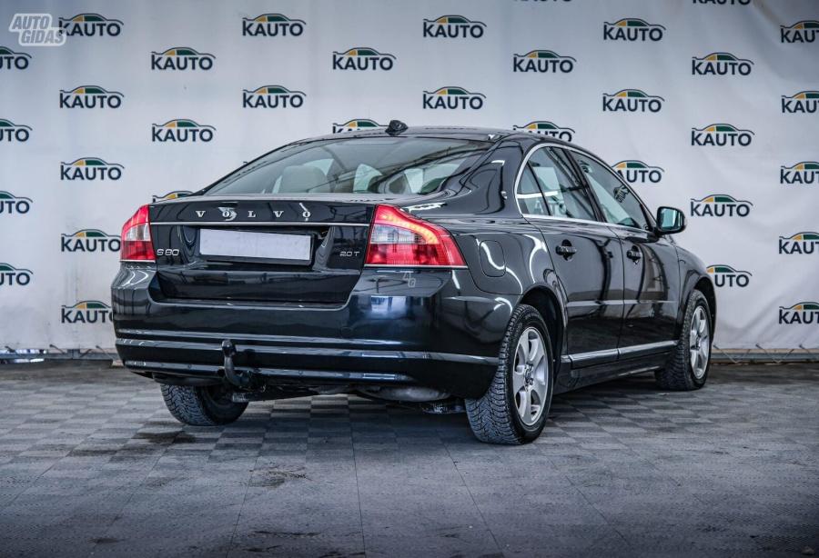 Volvo S80 2010 Kauņa, ar dzinēja tilpumu 2.00 L un nobraukumu 292 tūkst. km par 7190 €, foto 4 vietnē AUTOMOTO.COM.LV