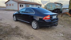Volvo S80 2010 in Kardla, with an engine capacity of 2.40 L and mileage of 313 thousand km for 6300 €, photo 4 on AUTOMOTO.COM.LV