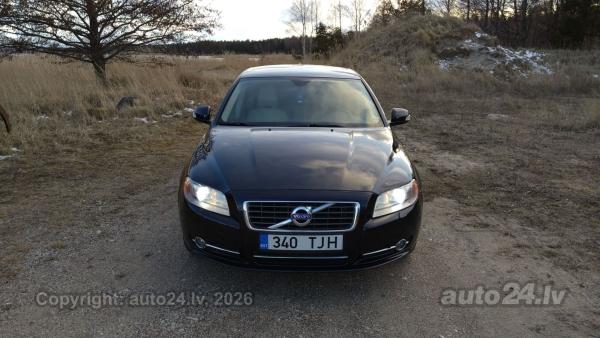 Volvo S80 2010 in Kardla, with an engine capacity of 2.40 L and mileage of 313 thousand km for 6300 €, photo 8 on AUTOMOTO.COM.LV