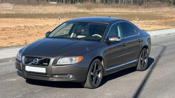 Volvo S80 2010 in Kaunas, with an engine capacity of 2.00 L and mileage of 240 thousand km for 7200 €, photo 3 on AUTOMOTO.COM.LV