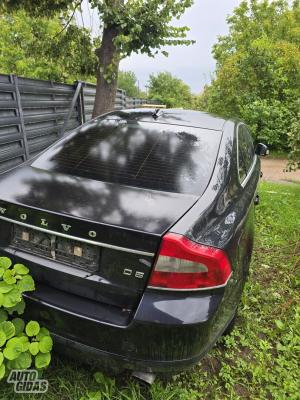 Volvo S80 2010 in Vilnius, with an engine capacity of 2.40 L and mileage of 0 thousand km for 1500 €, photo 5 on AUTOMOTO.COM.LV