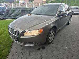 Volvo S80 2010 in Marijampole, with an engine capacity of 1.60 L and mileage of 300 thousand km for 2800 €, photo  on AUTOMOTO.COM.LV