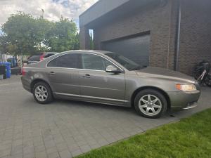 Volvo S80 2010 in Marijampole, with an engine capacity of 1.60 L and mileage of 300 thousand km for 2800 €, photo 14 on AUTOMOTO.COM.LV