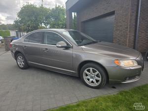 Volvo S80 2010 in Marijampole, with an engine capacity of 1.60 L and mileage of 300 thousand km for 2800 €, photo 15 on AUTOMOTO.COM.LV