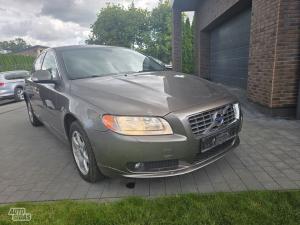 Volvo S80 2010 in Marijampole, with an engine capacity of 1.60 L and mileage of 300 thousand km for 2800 €, photo 17 on AUTOMOTO.COM.LV