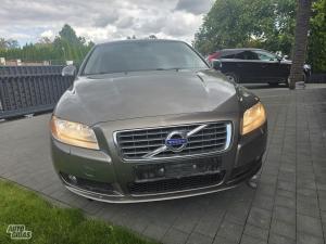 Volvo S80 2010 in Marijampole, with an engine capacity of 1.60 L and mileage of 300 thousand km for 2800 €, photo 18 on AUTOMOTO.COM.LV