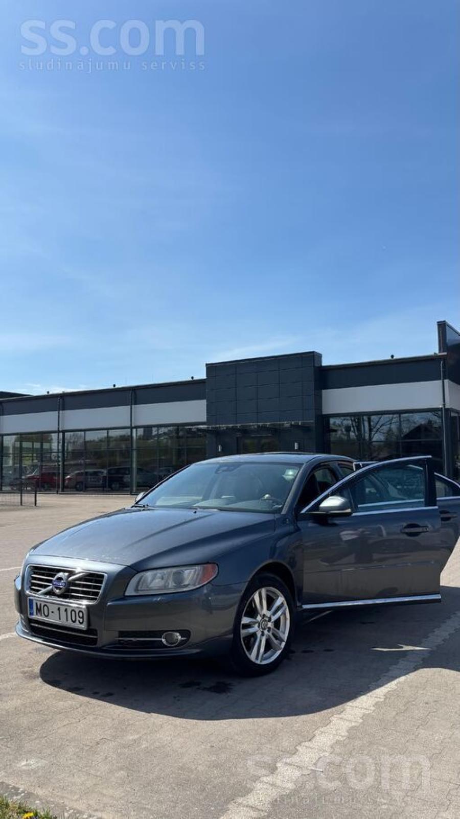 Volvo S80 2011 Dobele, ar dzinēja tilpumu 2.00 L un nobraukumu 288 tūkst. km par 5000 €, foto 1 vietnē AUTOMOTO.COM.LV