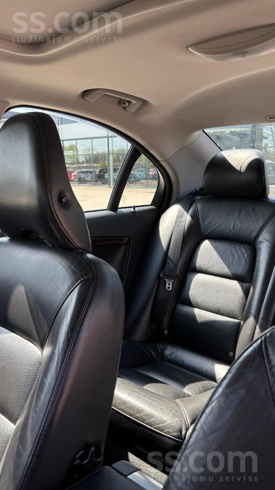 Volvo S80 2011 Dobele, ar dzinēja tilpumu 2.00 L un nobraukumu 288 tūkst. km par 5000 €, foto 5 vietnē AUTOMOTO.COM.LV