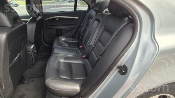 Volvo S80 2012 Jelgava, ar dzinēja tilpumu 2.00 L un nobraukumu 310 tūkst. km par 6300 €, foto 7 vietnē AUTOMOTO.COM.LV