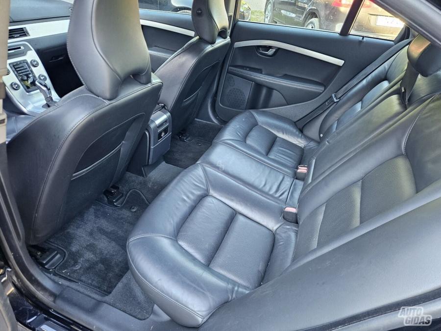 Volvo S80 2013 Širvintos, ar dzinēja tilpumu 2.00 L un nobraukumu 262 tūkst. km par 4700 €, foto 9 vietnē AUTOMOTO.COM.LV