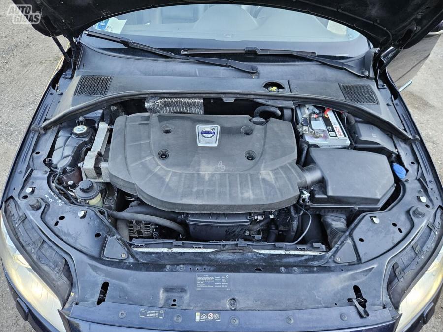 Volvo S80 2013 Širvintos, ar dzinēja tilpumu 2.00 L un nobraukumu 262 tūkst. km par 4700 €, foto 13 vietnē AUTOMOTO.COM.LV