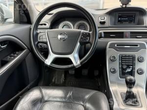 Volvo S80 2013 in Riga, with an engine capacity of 2.00 L and mileage of 260 thousand km for 4990 €, photo 5 on AUTOMOTO.COM.LV