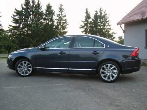 Volvo S80 2013 in Sigulda, with an engine capacity of 2.00 L and mileage of 220 thousand km for 8950 €, photo 5 on AUTOMOTO.COM.LV