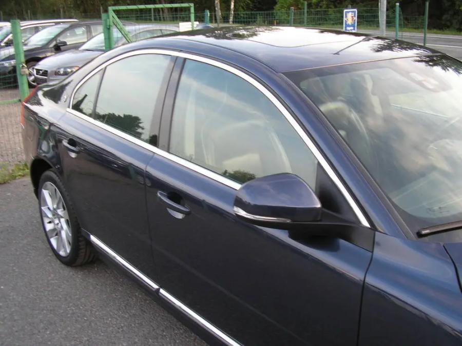 Volvo S80 2013 in Sigulda, with an engine capacity of 2.00 L and mileage of 220 thousand km for 8950 €, photo 12 on AUTOMOTO.COM.LV