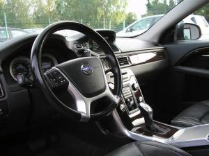Volvo S80 2013 in Sigulda, with an engine capacity of 2.00 L and mileage of 220 thousand km for 8950 €, photo 20 on AUTOMOTO.COM.LV