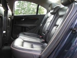 Volvo S80 2013 in Sigulda, with an engine capacity of 2.00 L and mileage of 220 thousand km for 8950 €, photo 25 on AUTOMOTO.COM.LV