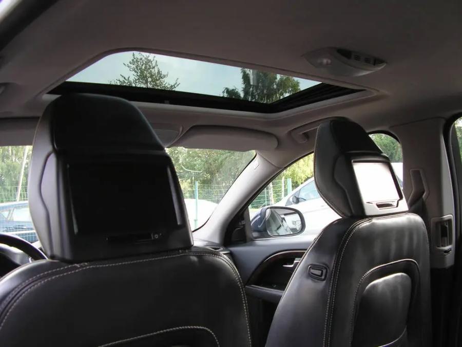 Volvo S80 2013 in Sigulda, with an engine capacity of 2.00 L and mileage of 220 thousand km for 8950 €, photo 27 on AUTOMOTO.COM.LV