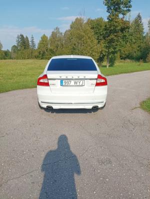 Volvo S80 2014 in Rapla, with an engine capacity of 0.00 L and mileage of 290 thousand km for 8250 €, photo 5 on AUTOMOTO.COM.LV