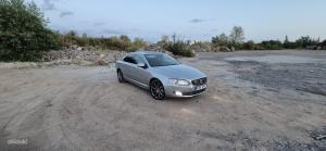 Volvo S80 2015 in Tallinn, with an engine capacity of 2.40 L and mileage of 258 thousand km for 8800 €, photo 19 on AUTOMOTO.COM.LV