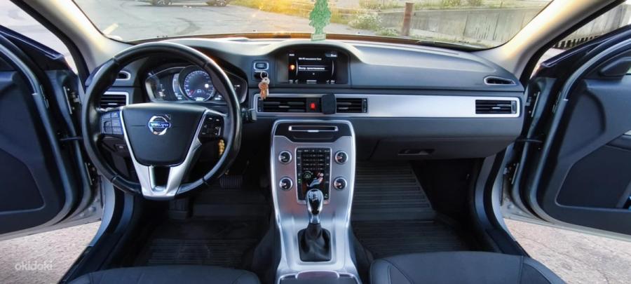 Volvo S80 2015 in Tallinn, with an engine capacity of 2.40 L and mileage of 258 thousand km for 8800 €, photo 22 on AUTOMOTO.COM.LV