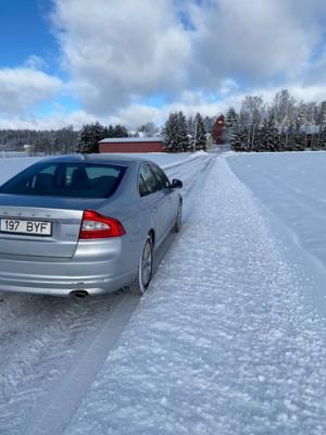 Volvo S80 2015 in Tallinn, with an engine capacity of 2.00 L and mileage of 275 thousand km for 7500 €, photo 3 on AUTOMOTO.COM.LV