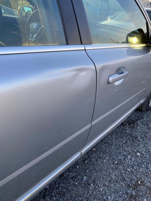 Volvo S80 2015 Tallina, ar dzinēja tilpumu 2.00 L un nobraukumu 275 tūkst. km par 7500 €, foto 9 vietnē AUTOMOTO.COM.LV