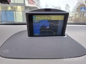 Violets Volvo S80 2000 Rīga, ar dzinēja tilpumu 2.80 L un nobraukumu 316 tūkst. km par 2100 €, foto 6 vietnē AUTOMOTO.COM.LV