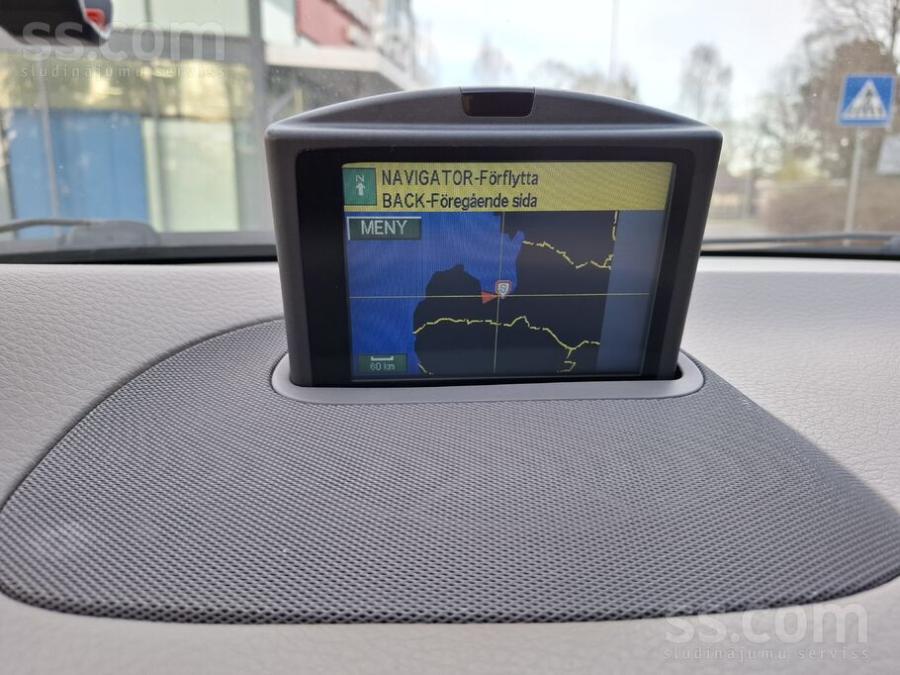 Violets Volvo S80 2000 Rīga, ar dzinēja tilpumu 2.80 L un nobraukumu 316 tūkst. km par 2100 €, foto 6 vietnē AUTOMOTO.COM.LV
