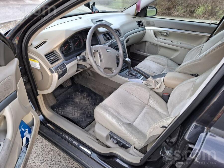 Violets Volvo S80 2000 Rīga, ar dzinēja tilpumu 2.80 L un nobraukumu 316 tūkst. km par 2100 €, foto 7 vietnē AUTOMOTO.COM.LV