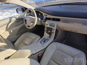 Violets Volvo S80 2006 Ventspils, ar dzinēja tilpumu 2.40 L un nobraukumu 404 tūkst. km par 2950 €, foto 12 vietnē AUTOMOTO.COM.LV