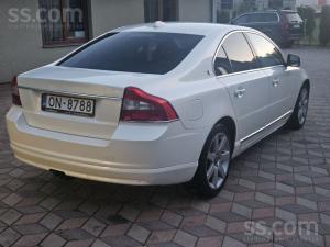 White Volvo S80 2008 in Talsi, with an engine capacity of 2.40 L and mileage of 0 thousand km for 5499 €, photo 5 on AUTOMOTO.COM.LV