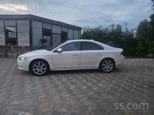White Volvo S80 2008 in Talsi, with an engine capacity of 2.40 L and mileage of 0 thousand km for 5499 €, photo 6 on AUTOMOTO.COM.LV