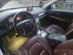 White Volvo S80 2008 in Talsi, with an engine capacity of 2.40 L and mileage of 0 thousand km for 5499 €, photo 16 on AUTOMOTO.COM.LV