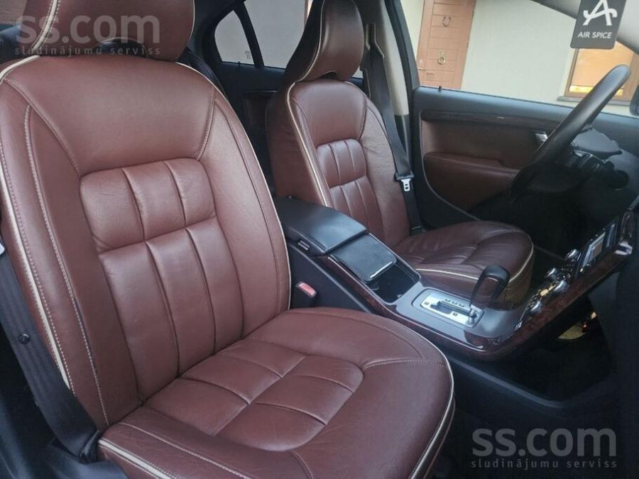 White Volvo S80 2008 in Talsi, with an engine capacity of 2.40 L and mileage of 0 thousand km for 5499 €, photo 18 on AUTOMOTO.COM.LV