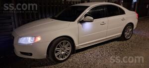 Balts Volvo S80 2008 Daugavpils, ar dzinēja tilpumu 2.40 L un nobraukumu 271 tūkst. km par 3500 €, foto  vietnē AUTOMOTO.COM.LV