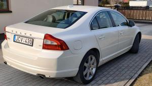 White Volvo S80 2009 in Siauliai, with an engine capacity of 2.40 L and mileage of 349 thousand km for 4200 €, photo 12 on AUTOMOTO.COM.LV