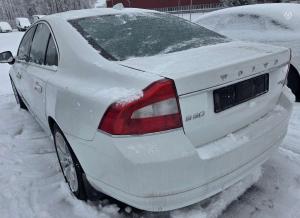 Balts Volvo S80 2010 Marijampole, ar dzinēja tilpumu 1.56 L un nobraukumu 233 tūkst. km par 5450 €, foto 4 vietnē AUTOMOTO.COM.LV