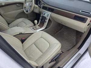 Balts Volvo S80 2010 Marijampole, ar dzinēja tilpumu 1.56 L un nobraukumu 233 tūkst. km par 5450 €, foto 22 vietnē AUTOMOTO.COM.LV