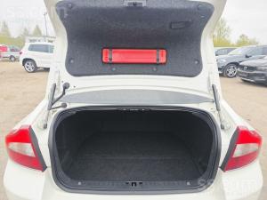 Balts Volvo S80 2010 Daugavpils, ar dzinēja tilpumu 2.40 L un nobraukumu 0 tūkst. km par 5300 €, foto 12 vietnē AUTOMOTO.COM.LV