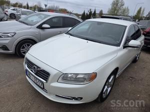 Balts Volvo S80 2010 Daugavpils, ar dzinēja tilpumu 2.40 L un nobraukumu 0 tūkst. km par 5300 €, foto 34 vietnē AUTOMOTO.COM.LV