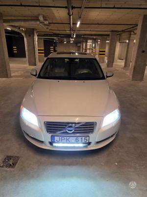 White Volvo S80 2010 in Vilnius, with an engine capacity of 3.19 L and mileage of 320 thousand km for 3000 €, photo  on AUTOMOTO.COM.LV