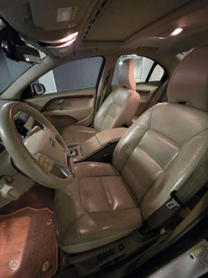 White Volvo S80 2010 in Vilnius, with an engine capacity of 3.19 L and mileage of 320 thousand km for 3000 €, photo 10 on AUTOMOTO.COM.LV