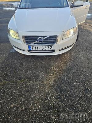 Balts Volvo S80 2011 Jelgava, ar dzinēja tilpumu 2.40 L un nobraukumu 288 tūkst. km par 6500 €, foto 1 vietnē AUTOMOTO.COM.LV
