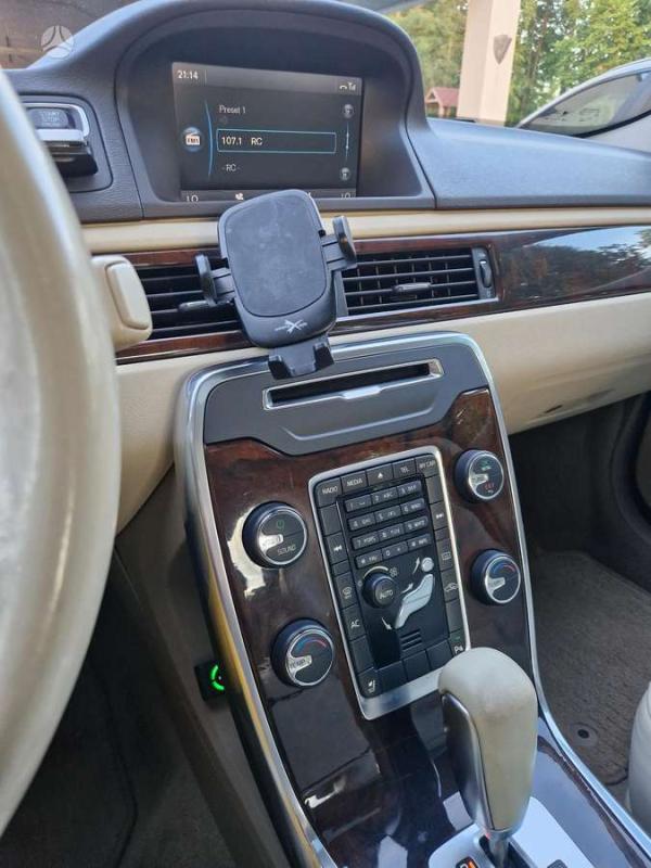 Balts Volvo S80 2012 Kauņa, ar dzinēja tilpumu 3.19 L un nobraukumu 217 tūkst. km par 5800 €, foto 9 vietnē AUTOMOTO.COM.LV