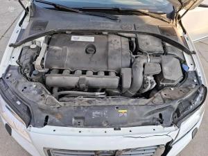 White Volvo S80 2012 in Jonava, with an engine capacity of 3.19 L and mileage of 221 thousand km for 4150 €, photo 35 on AUTOMOTO.COM.LV