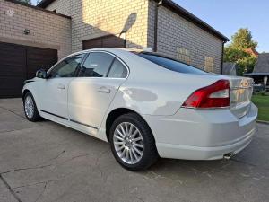 White Volvo S80 2012 in Jonava, with an engine capacity of 3.19 L and mileage of 221 thousand km for 4150 €, photo 56 on AUTOMOTO.COM.LV