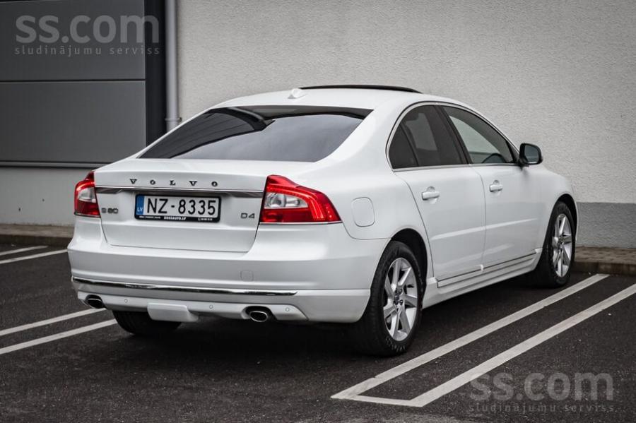 White Volvo S80 2014 in Riga, with an engine capacity of 2.00 L and mileage of 0 thousand km for 8950 €, photo 4 on AUTOMOTO.COM.LV