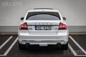White Volvo S80 2014 in Riga, with an engine capacity of 2.00 L and mileage of 0 thousand km for 8950 €, photo 5 on AUTOMOTO.COM.LV